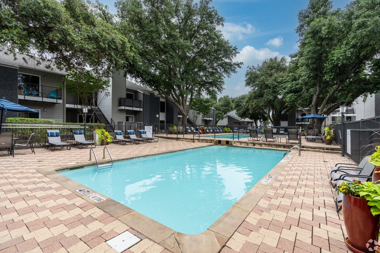 Argosy at Crestview - 1003 Justin Ln Austin, TX 78757 | Apartments.com