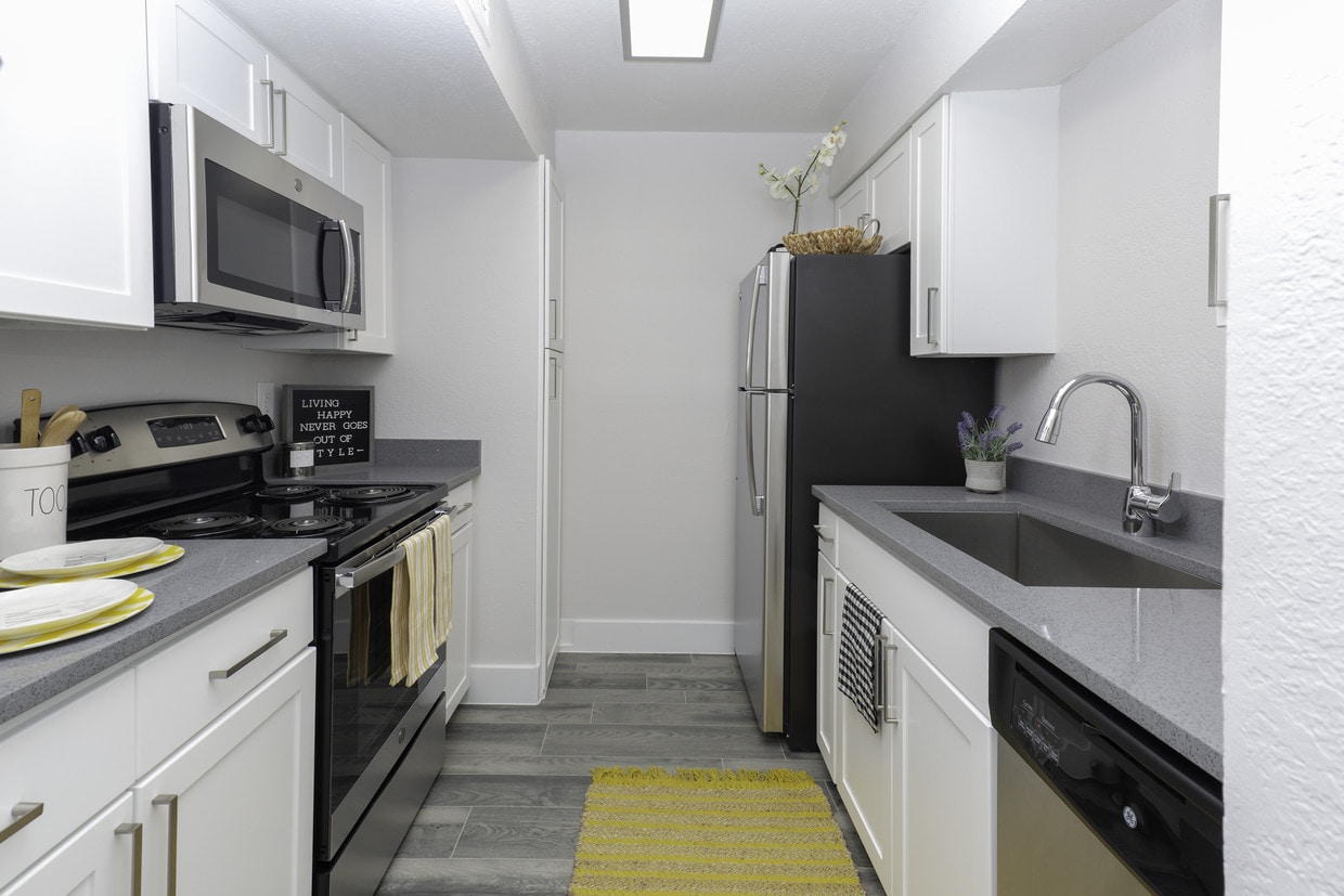 Foothill Place - 2260 S Foothill Dr Salt Lake City, UT 84109 ...