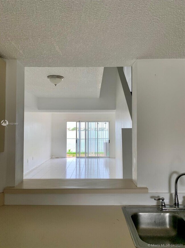 12378 NW 11th Ln Unit 1105, Miami, FL 33182 - Condo for Rent in Miami ...