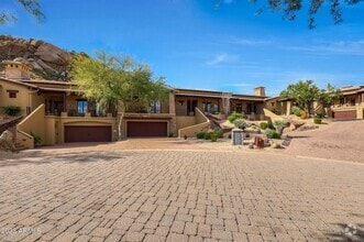 Best Luxury The Rocks Club Condominiums Apartments for Rent ...