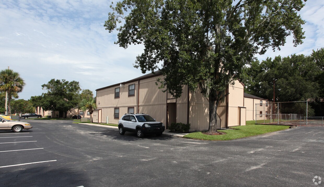 Park Place Apartments Apartments - 401 Loring Ave Orange Park, FL ...