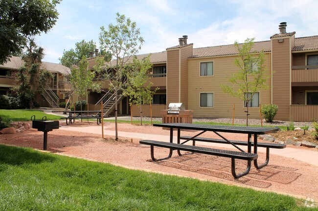Santana Ridge Rentals - Denver, CO | Apartments.com