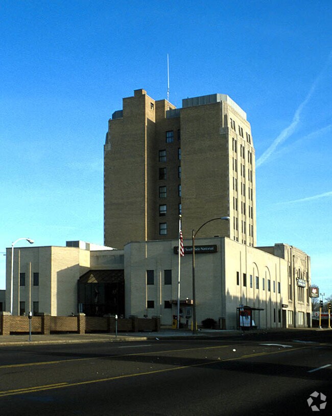 South Side Tower - Apartments in Saint Louis, MO | Apartments.com