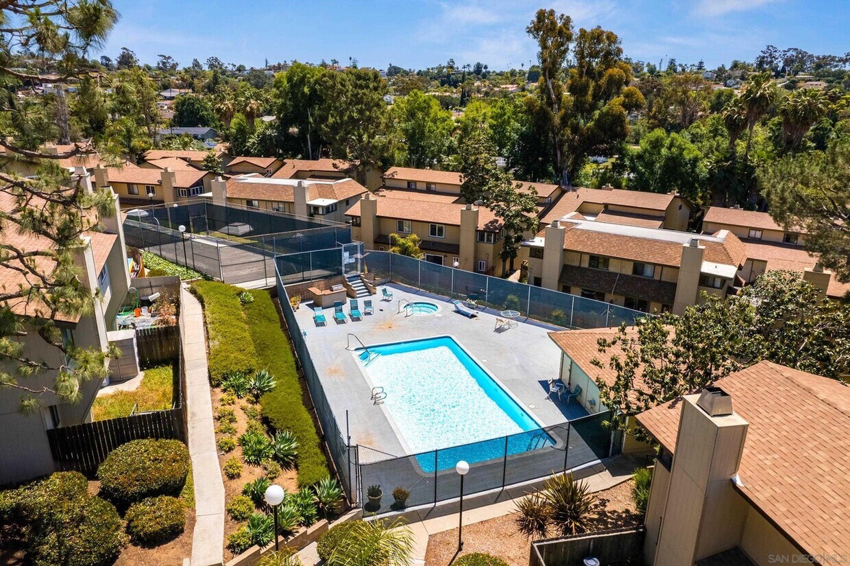 979 Marlin Dr, Vista, CA 92084 - Townhome Rentals in Vista CA ...