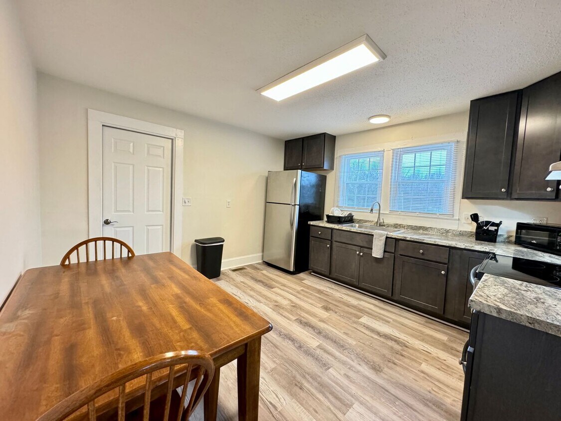 1035 Roark St, Chase City, VA 23924 - House Rental in Chase City, VA ...