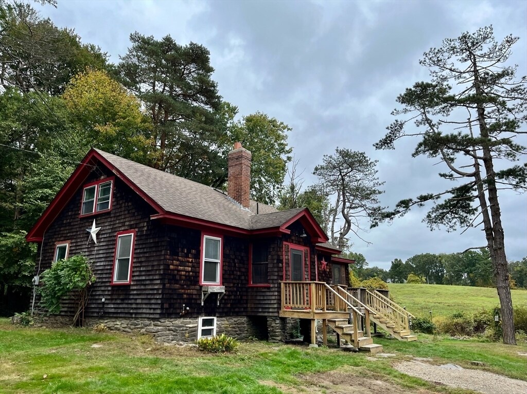 70 Brown Rd, Oxford, MA 01540 - House Rental in Oxford, MA | Apartments.com