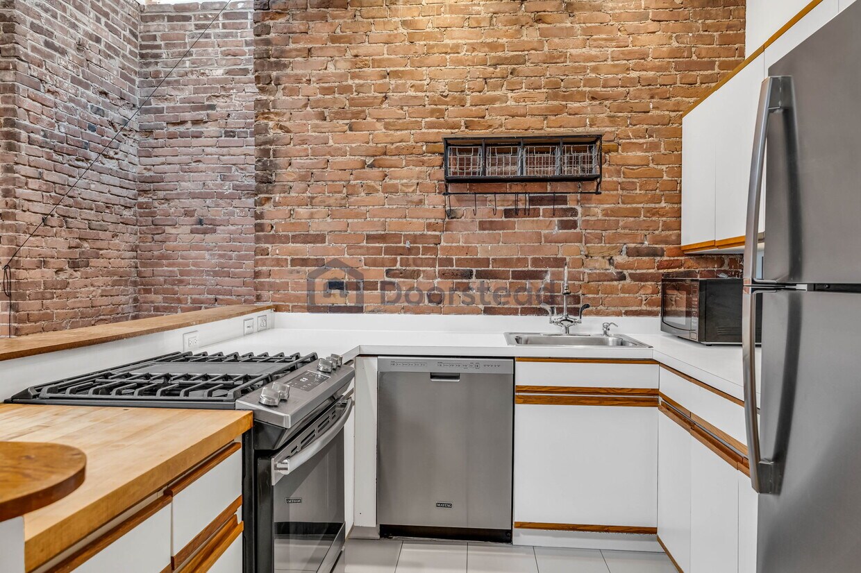 101 Cedar St Unit 3, Boston, MA 02119 - Condo for Rent in Boston, MA | Apartments.com