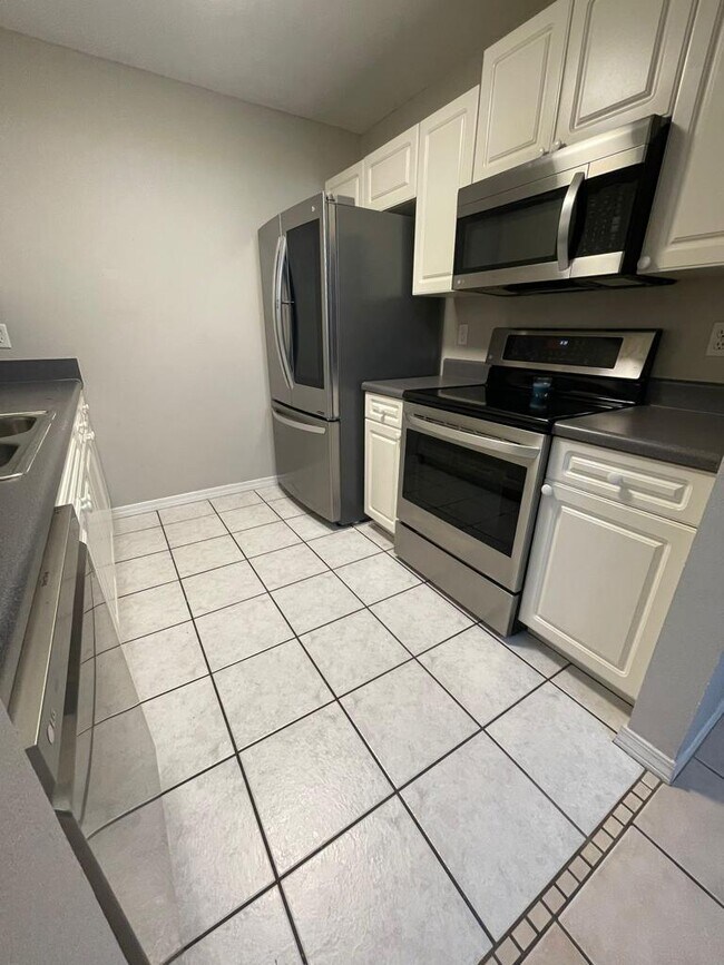 925 Tray Dr, Fort Walton Beach, FL 32547 - Townhome Rentals in Fort ...