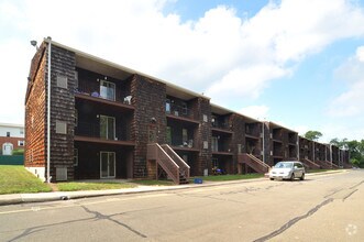 Hamden Ridge Apartments Rentals - Hamden, CT | Apartments.com