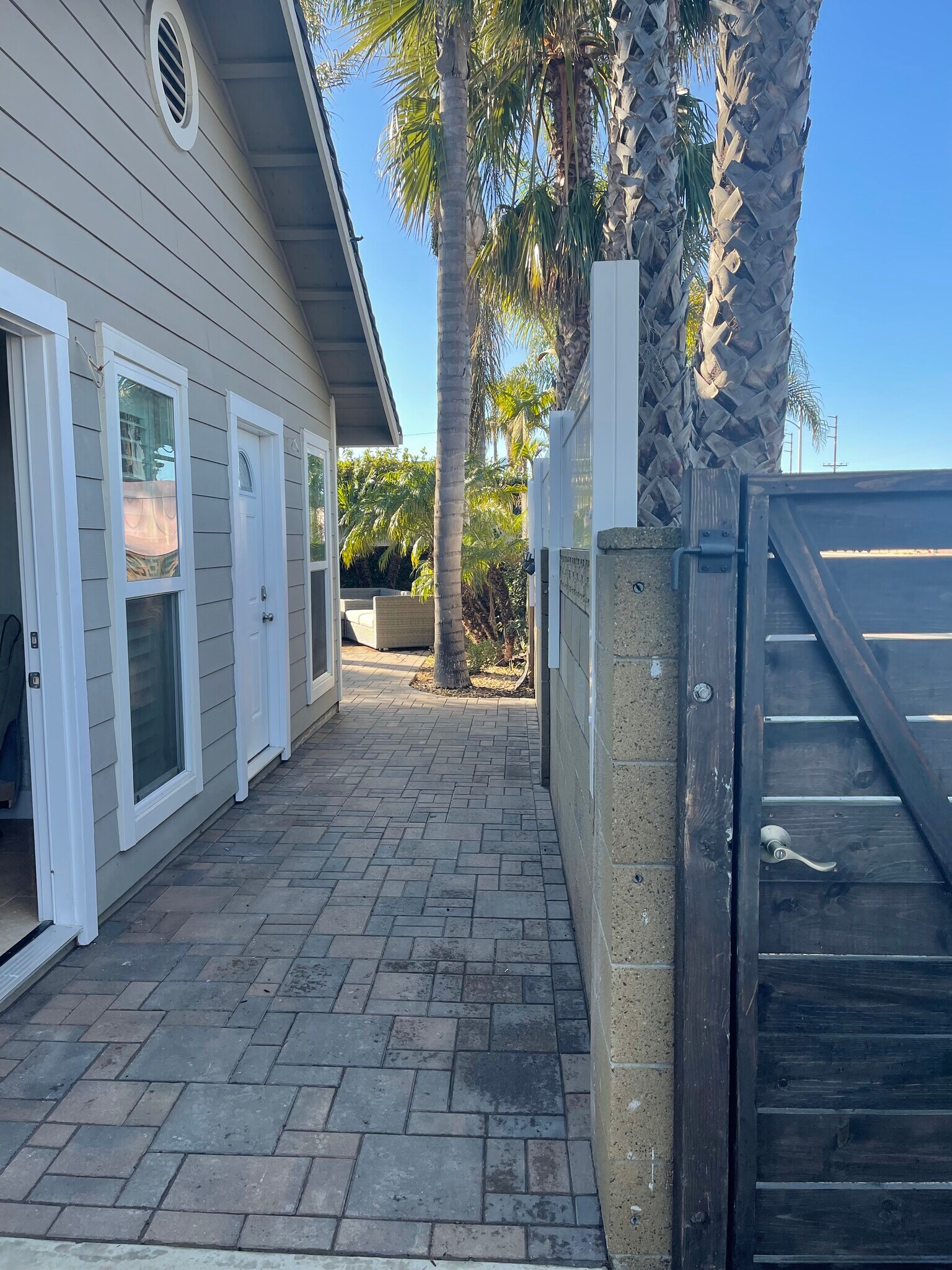20021 Bushard St, Huntington Beach, CA 92646 - House Rental in ...