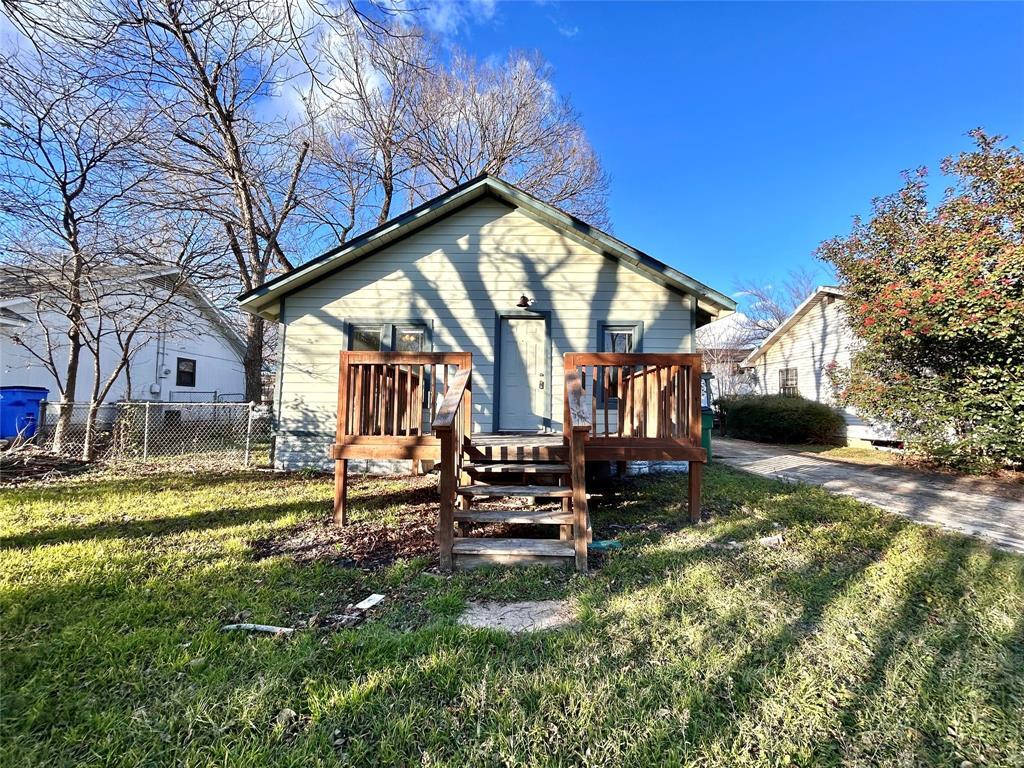1112 W 3Rd St, Taylor, TX 76574 - House Rental in Taylor, TX ...