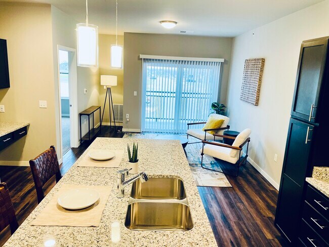 The Terraces of Windsor Crossing - Apartments in Windsor, WI ...