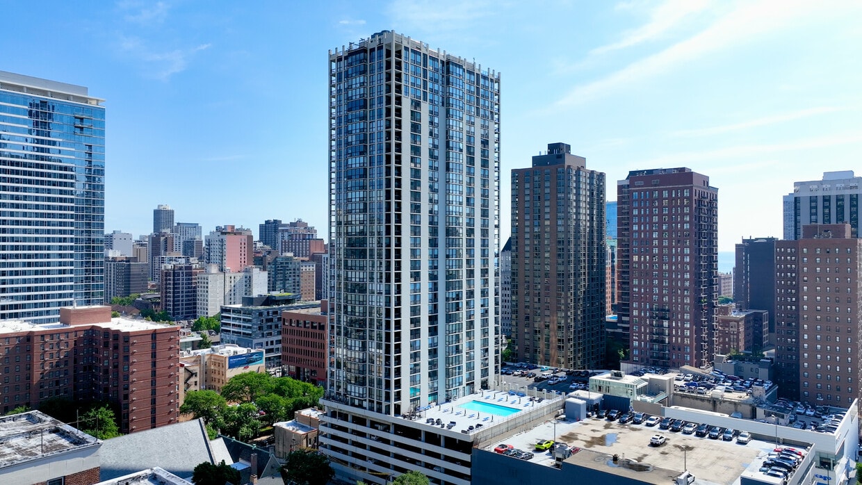The Elm at Clark - 6 Units Available for Rent | Chicago, IL ...