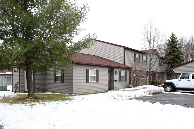 Niles Executive Apartments - Niles, OH | Apartments.com
