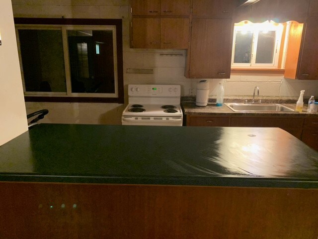 404 S Main St Unit 4, Fayette, IA 52142 | Apartments.com