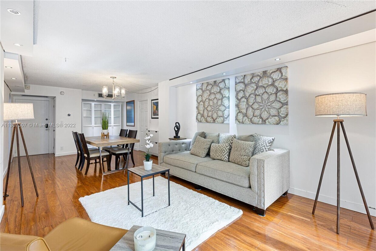 3301 N Country Club Dr Unit 207, Miami, FL 33180 - Condo for Rent in ...