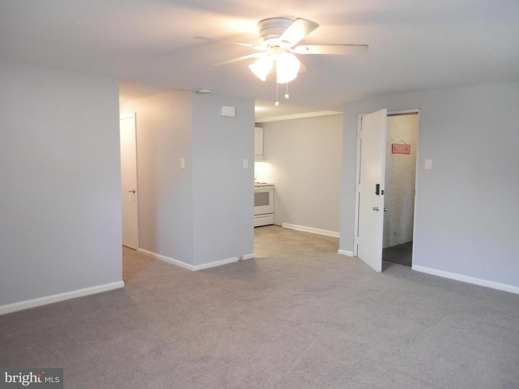 3215 Tom Sweeney Dr, Brookhaven, PA 19015 - House Rental in Brookhaven ...