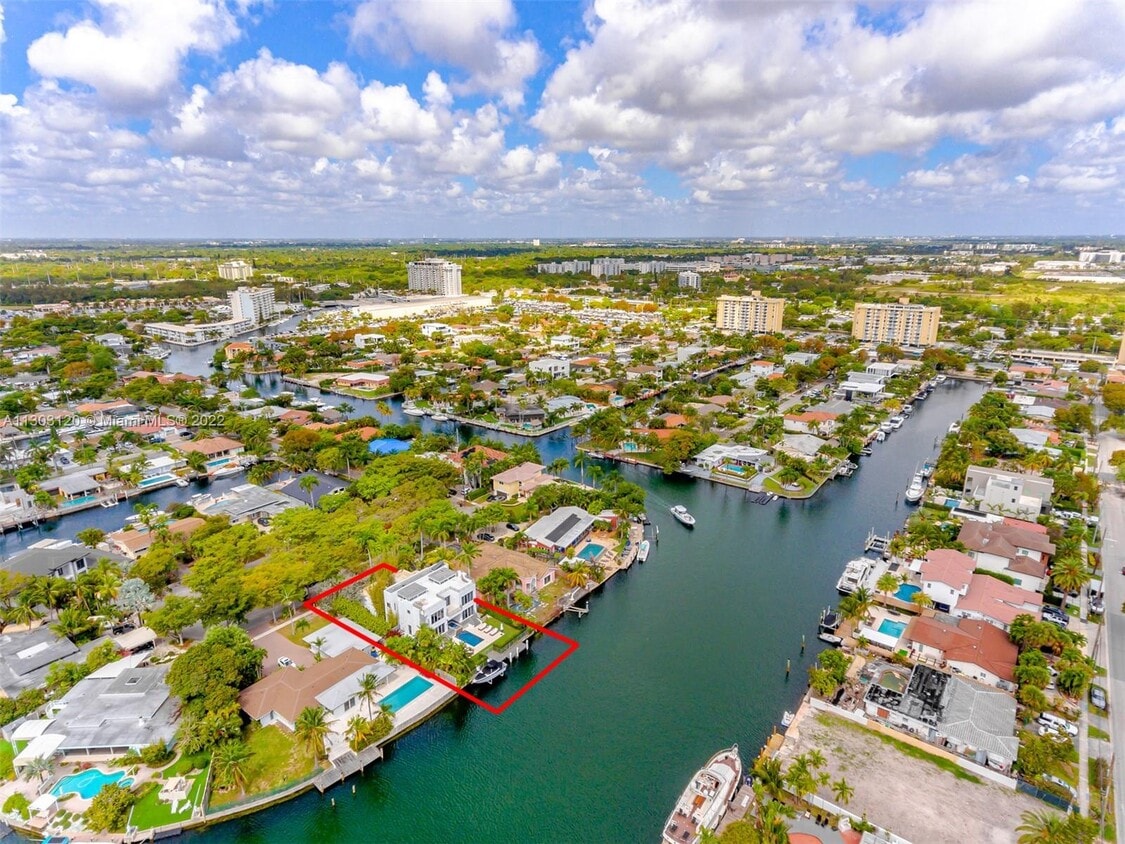 12933 Ixora Cir, North Miami, FL 33181 - House Rental in North Miami, FL | Apartments.com