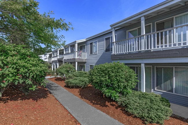 Shoreside Village Rentals - Everett, WA | Apartments.com