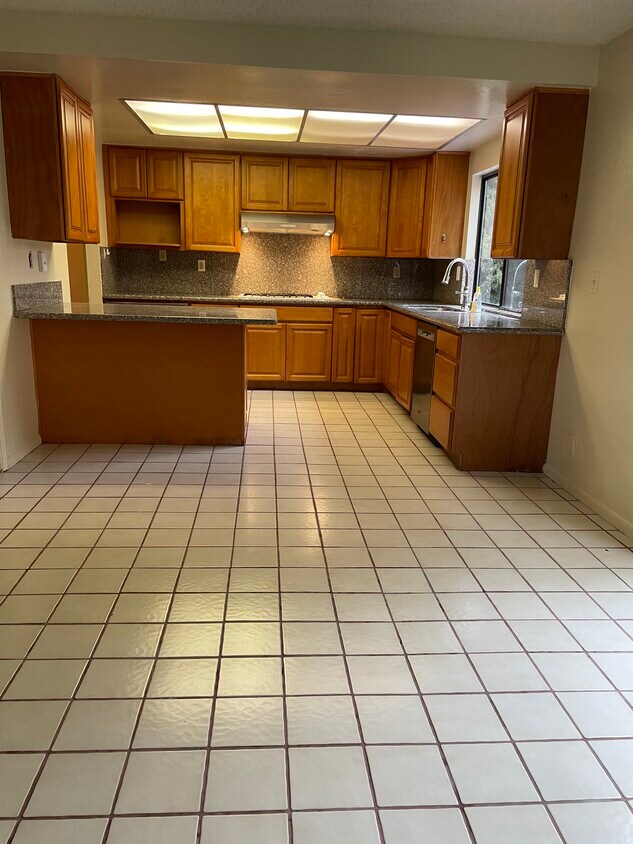 26014 Pennsylvania Dr, Lomita, CA 90717 - House Rental in Lomita, CA ...