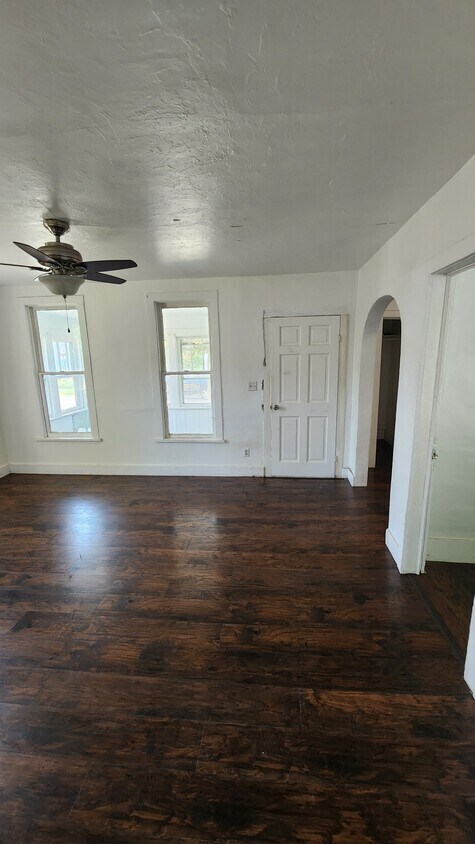 110 Webster St Unit lower, Dunkirk, NY 14048 - 110 Webster St Dunkirk ...