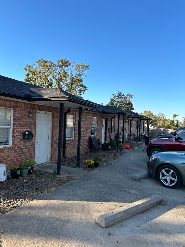 1103 Rozell St Unit A, Rogers, AR 72756 | Apartments.com