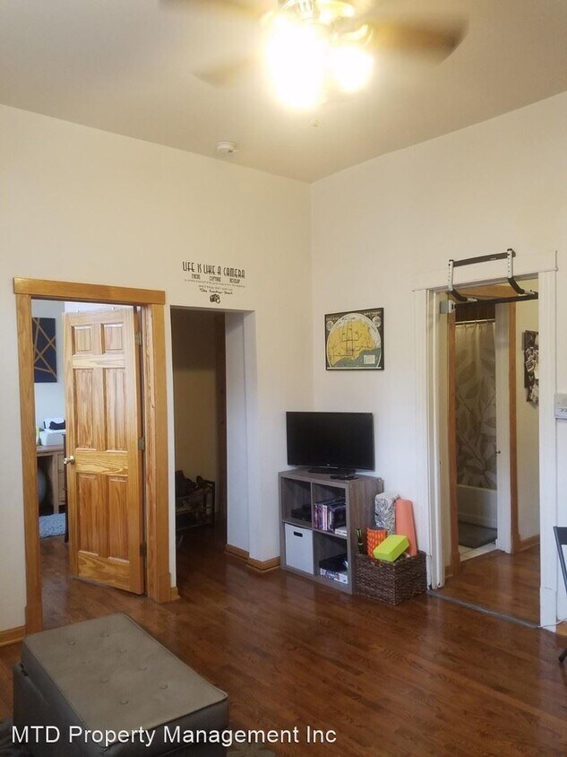 2891 N Milwaukee Ave, Chicago, IL 60618 - Room for Rent in Chicago, IL ...