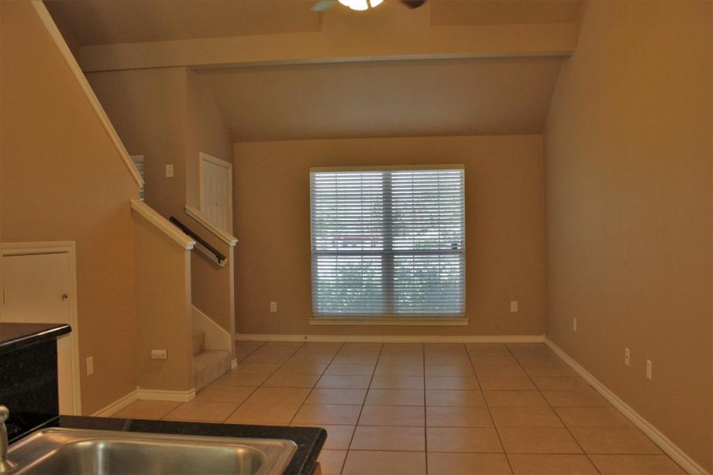 2348C Autumn Chase Loop, College Station, TX 77840 - Townhome Rentals ...