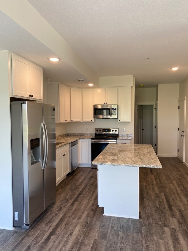 5322 Supalla Ct NW, Rochester, MN 55901 - Townhome Rentals in Rochester ...