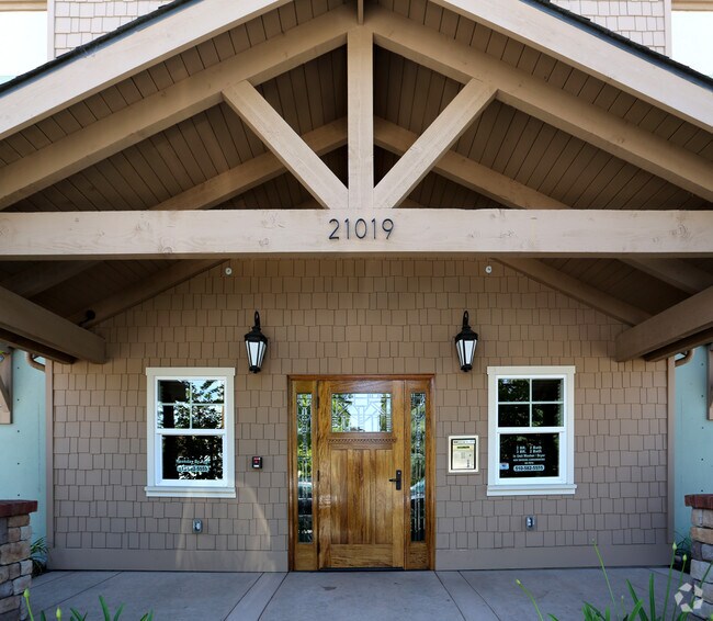 Castro Valley/NE Outer Hayward Apartments for Rent with a Garage ...