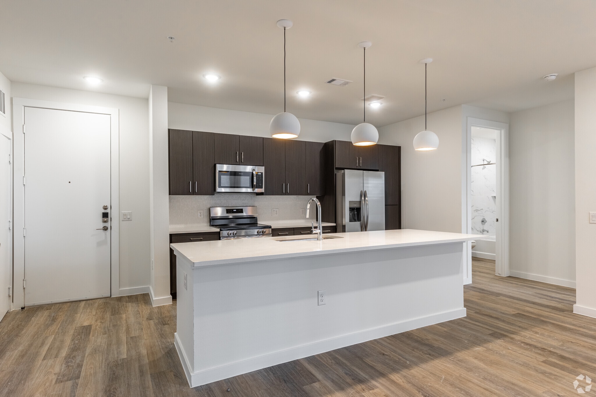 CO/OP Singleton - 2901 Borger St Dallas, TX 75212 | Apartments.com