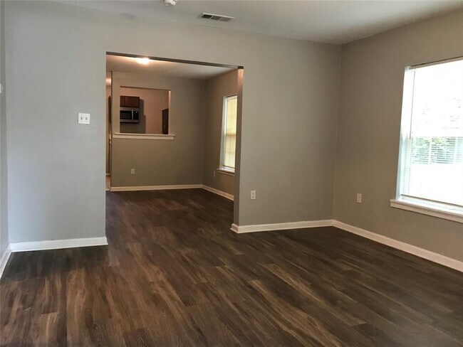 1559 E Woodin Blvd, Dallas, TX 75203 - House Rental in Dallas, TX ...