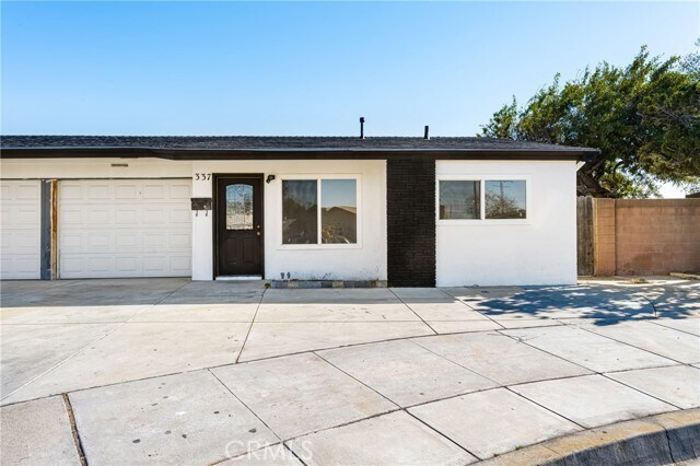 335 S Wayfield St, Orange, CA 92866 - Townhome Rentals in Orange CA ...