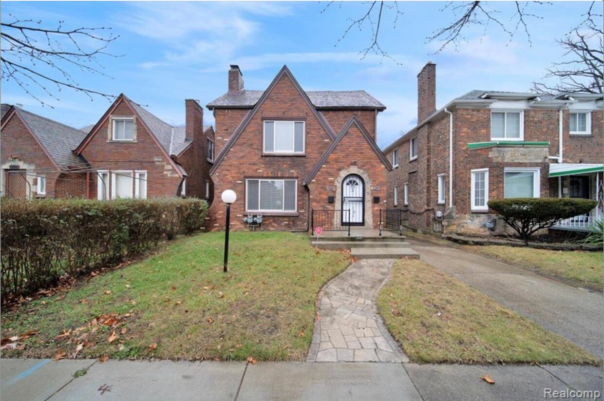 18489 Santa Rosa Dr Unit 1, Detroit, MI 48221 - Condo for Rent in ...