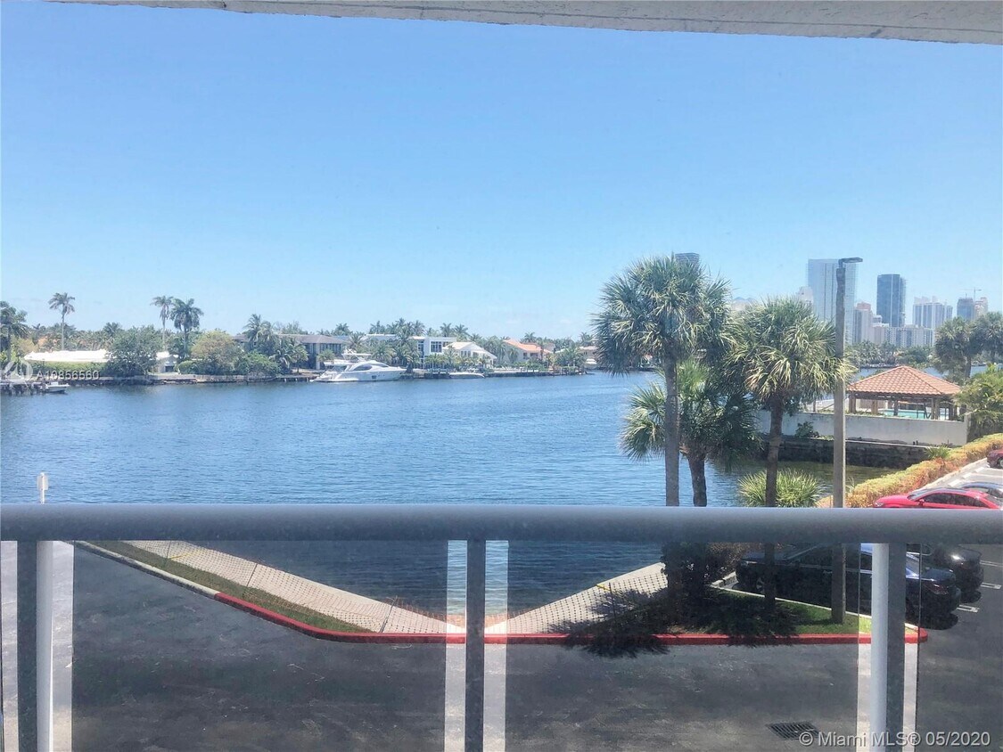 20515 E Country Club Dr Unit 245, Aventura, FL 33180 | Apartments.com