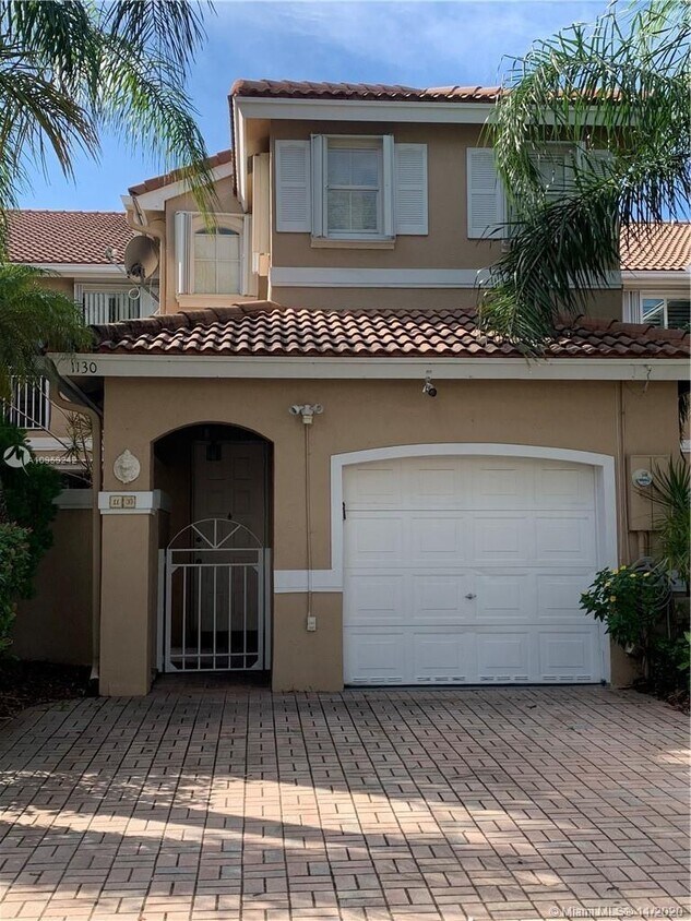 1130 Weeping Willow Way, Hollywood, FL 33019 - Townhome Rentals in ...