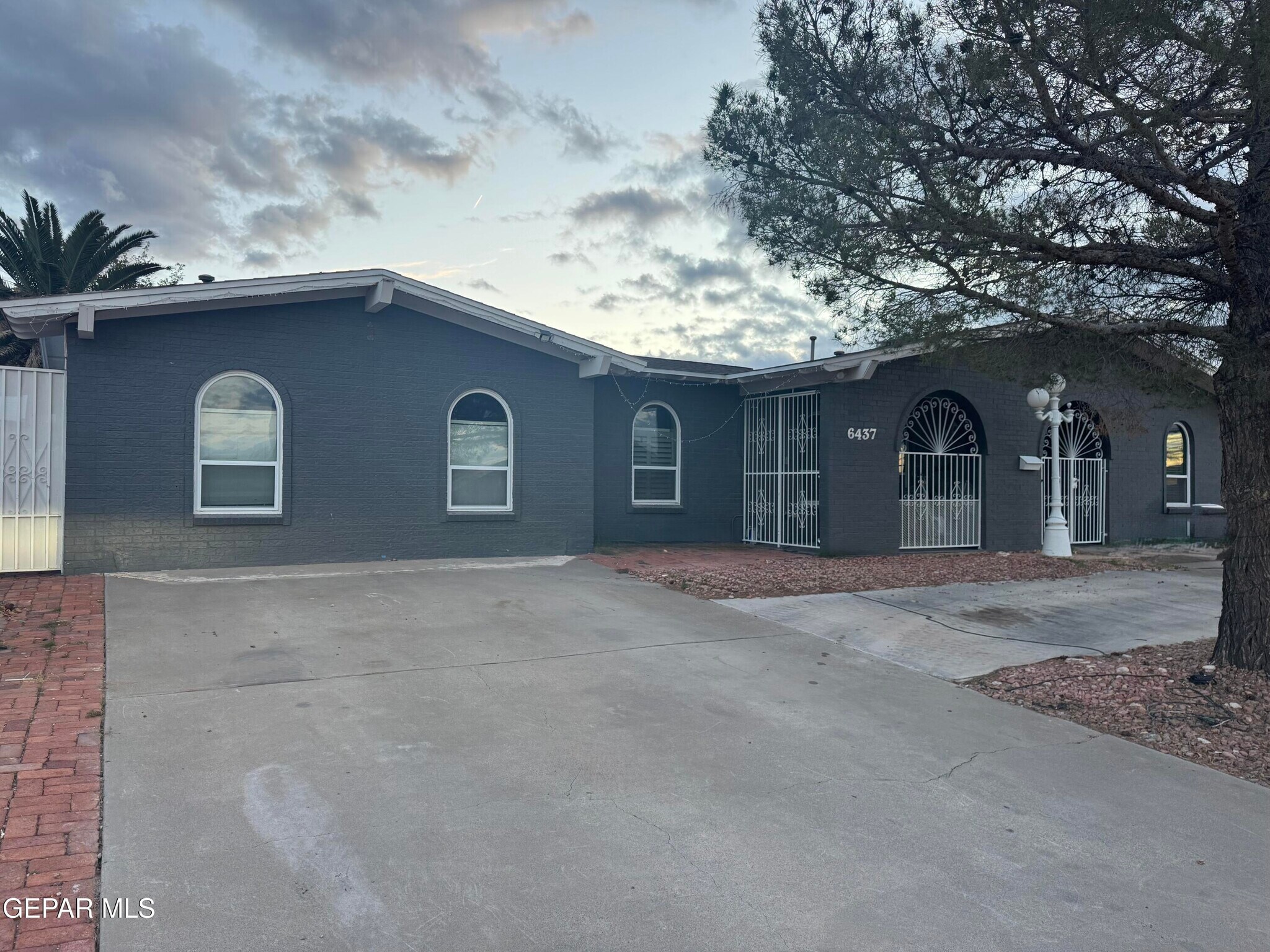 6437 Dawn Dr, El Paso, TX 79912 - House Rental in El Paso, TX ...