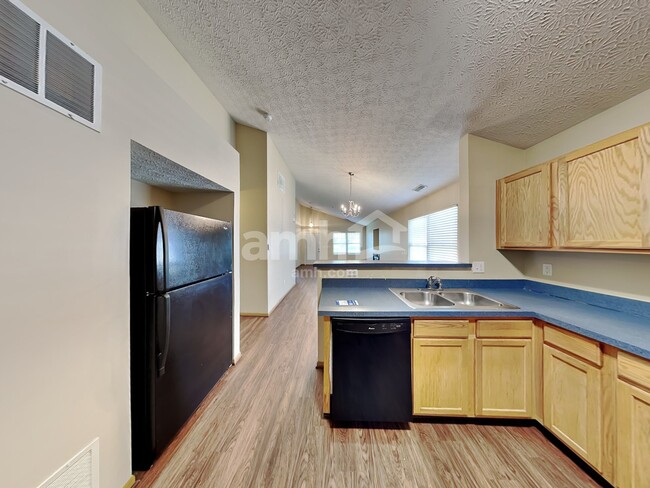 2170 Rustic Ledge Dr, Columbus, OH 43219 | Apartments.com