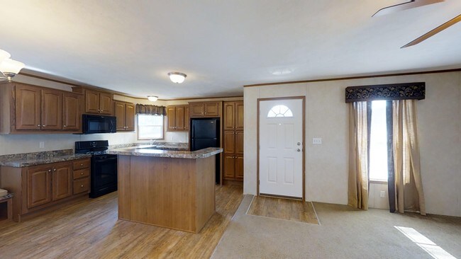 Lake Sherman Village Apartments - Navarre, OH | Apartments.com