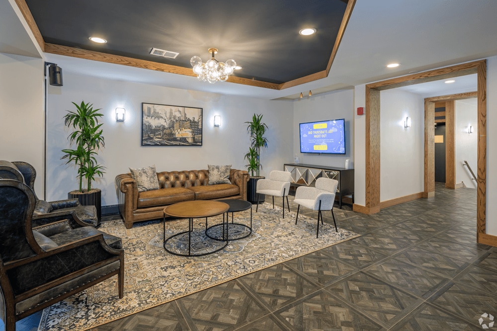 The Bryn - 5600 N Sheridan Rd - 5600 N Sheridan Rd Chicago, IL 60660 ...