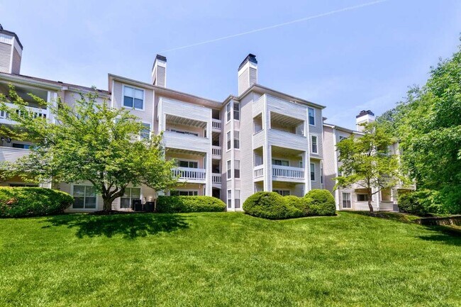 Apartments for Rent with Extra Storage Near Gateway Farms | Apartments.com