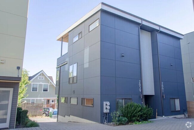 Townhomes For Rent in Seattle WA - 198 Townhouses | Apartments.com