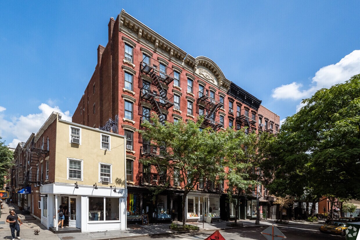 89 Christopher St, New York, NY 10014 - 89 Christopher St New York, NY ...