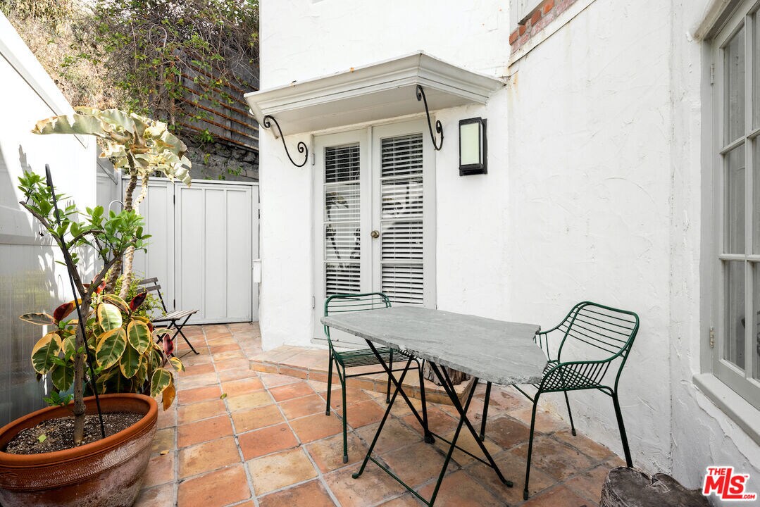 129 Ocean Way Unit B, Santa Monica, CA 90402 - Room for Rent in Santa ...