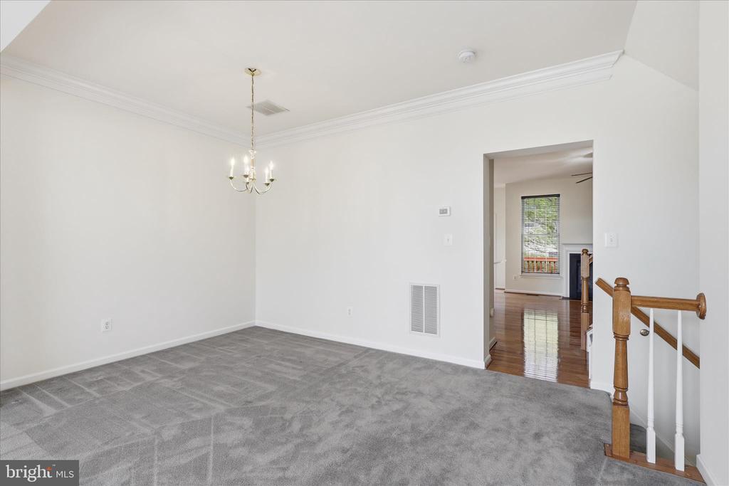 25828 Kirkwood Square, Chantilly, VA 20152 - Townhome Rentals in ...