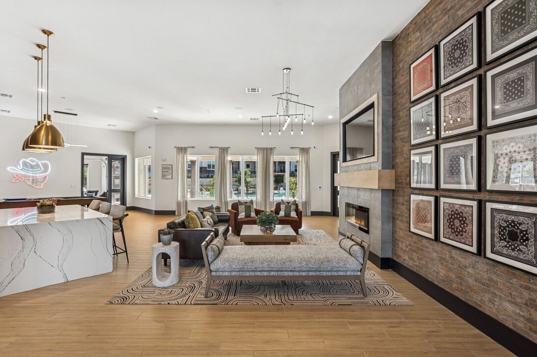 Ascend at Pioneer Hill - 1701 Daleside Lane Austin, TX 78754 ...