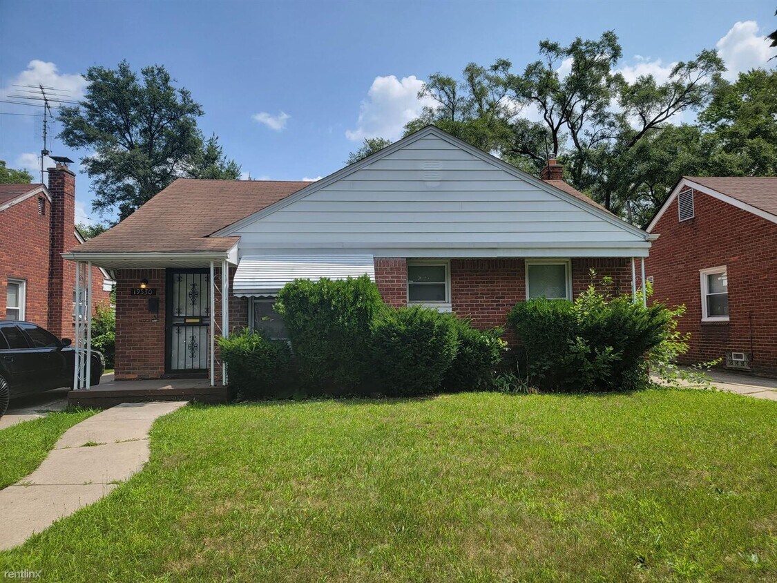 19330 Riverview St, Detroit, MI 48219 - House Rental in Detroit, MI ...