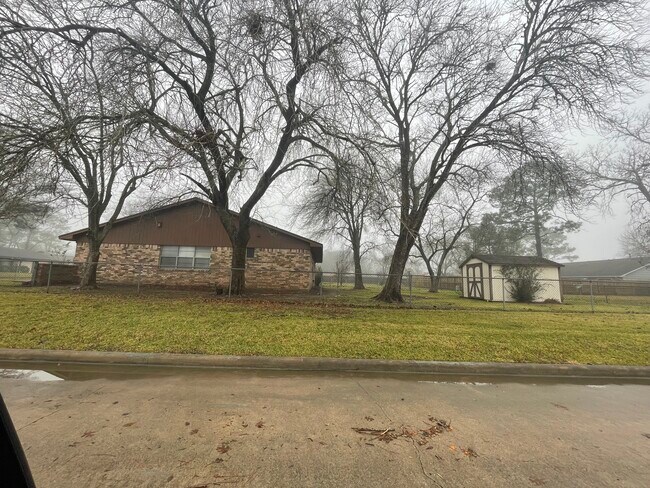 169 Houston St, Angleton, TX 77515 - House Rental in Angleton, TX ...