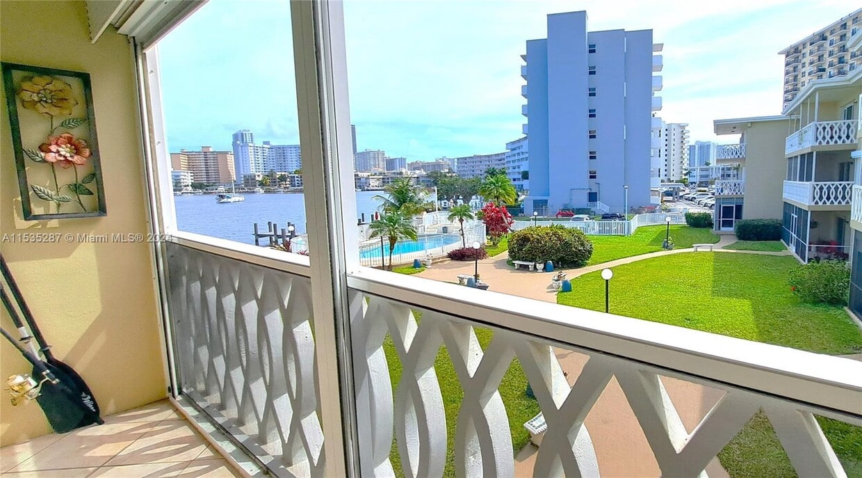 450 Golden Isles Dr Unit 2C, Hallandale Beach, FL 33009 - Condo for ...