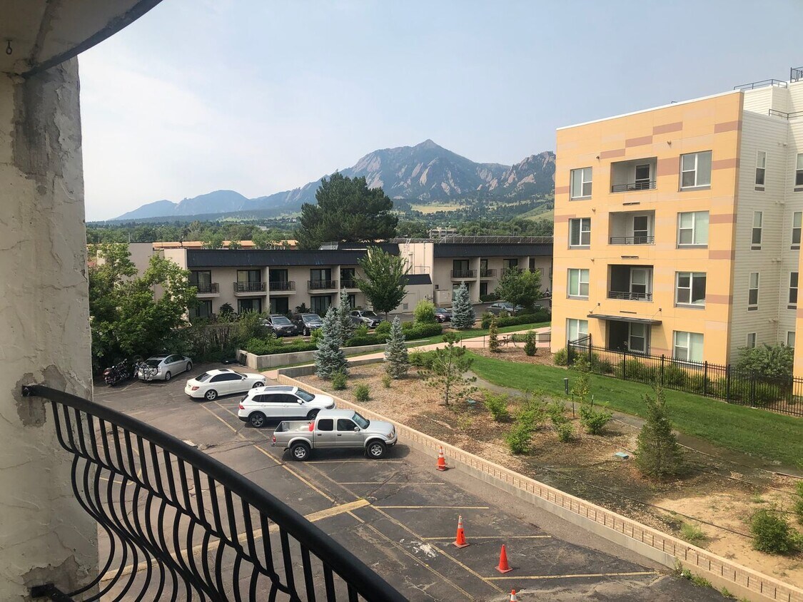 805 29th St Unit 411, Boulder, CO 80303 - Condo for Rent in Boulder, CO ...